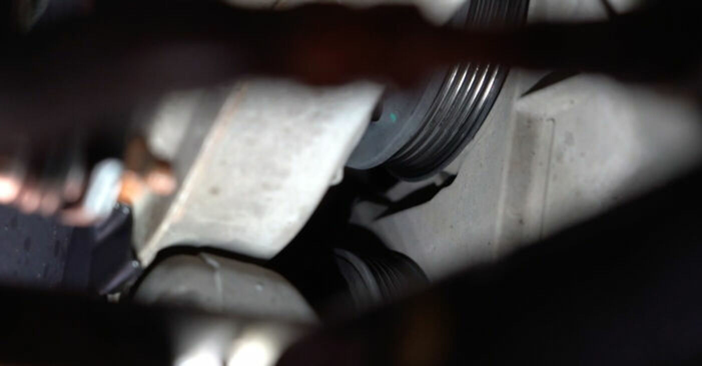 How to change serpentine belt on MERCEDES-BENZ A-Class (W169 ...