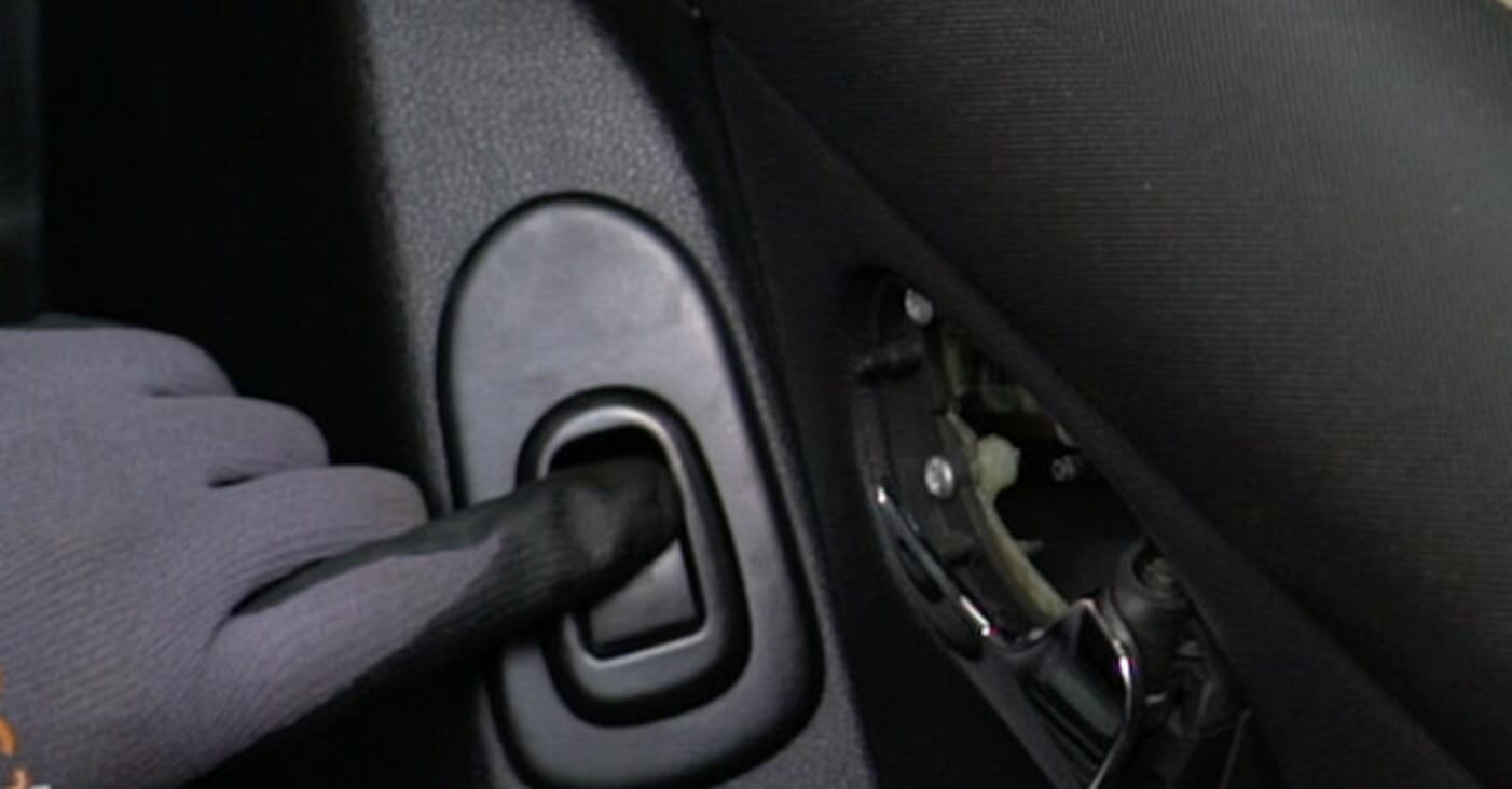 How to change front door lock on VW Golf IV Hatchback (1J1 ...