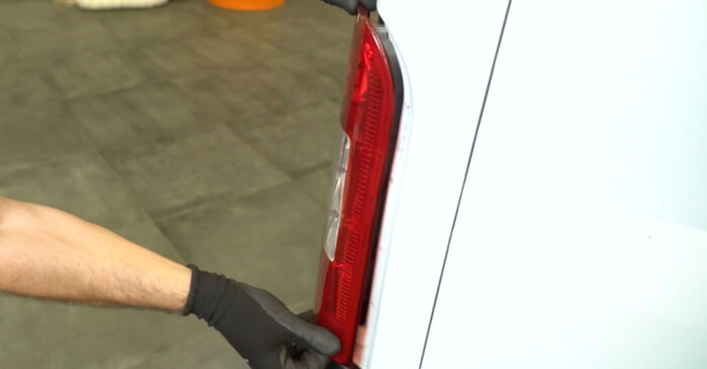How to change a rear light on the Ford Transit Mk7 van – replacement guide