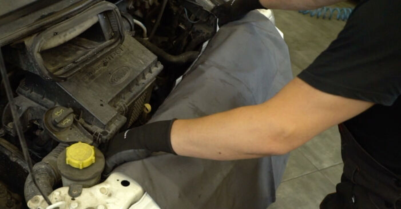 How to change left engine mounts on Ford Transit Mk7 van – replacement ...